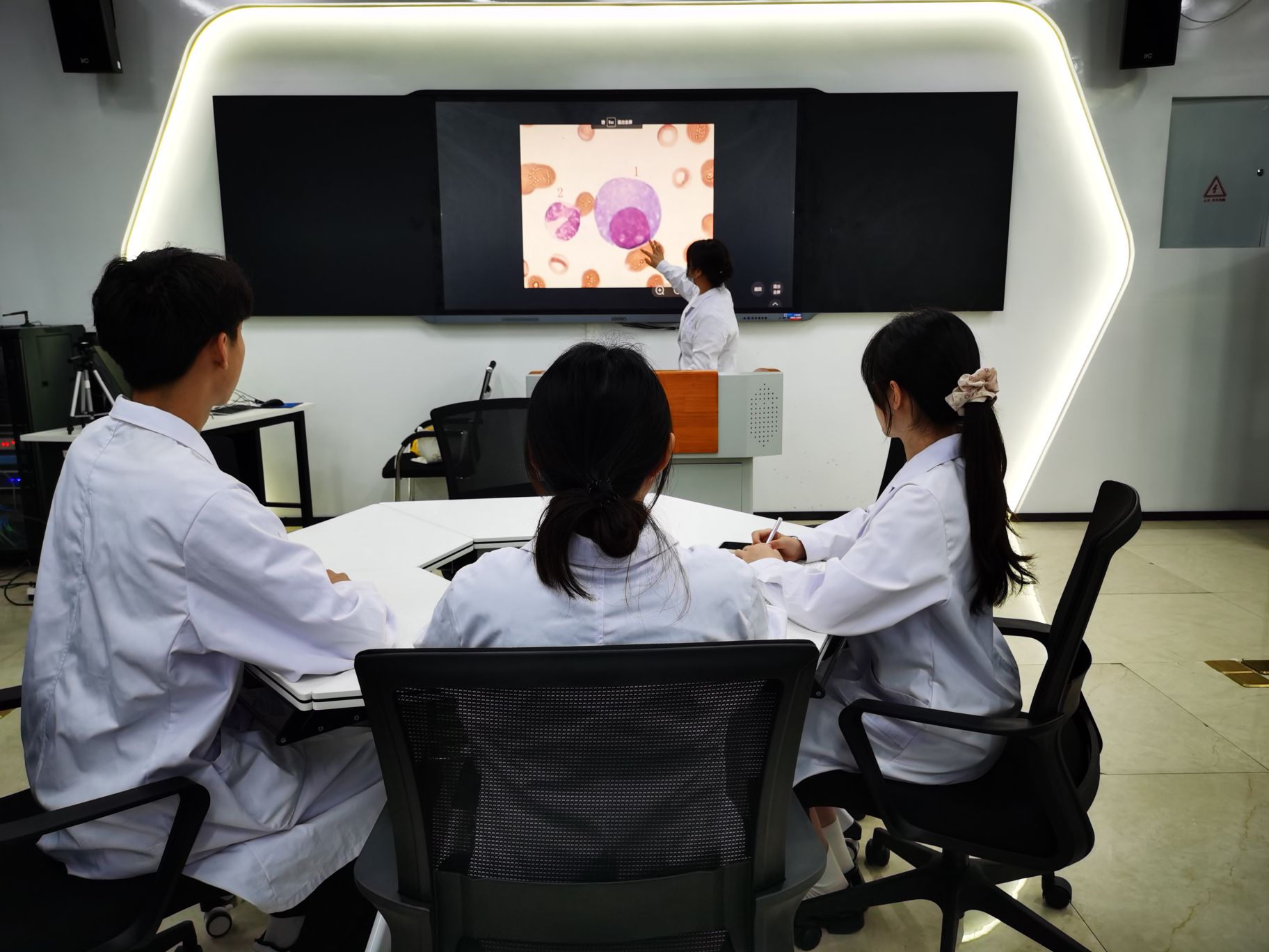 喜报|我校医学院检验专业教师在第七届全国职业院校 “华教杯”教师检验技能竞赛中斩获佳绩-宜春职业技术学院